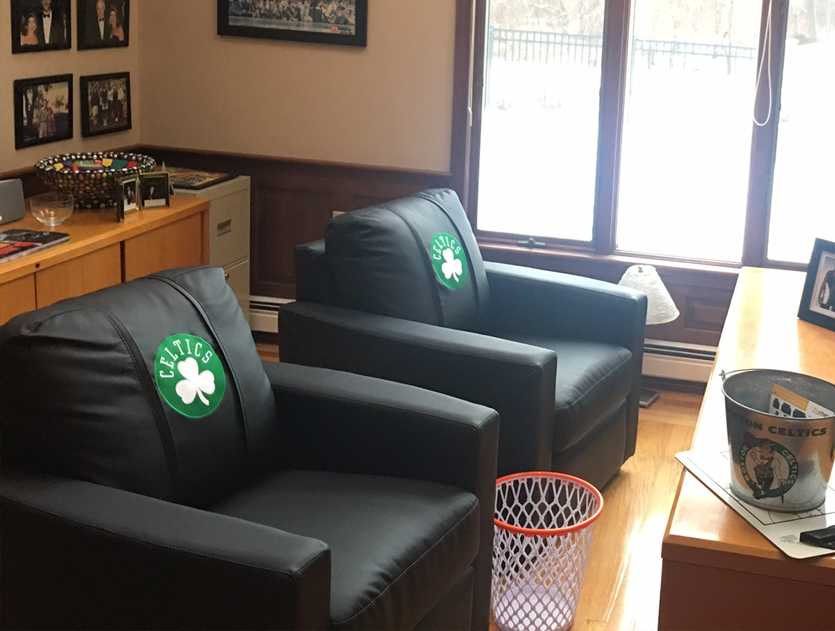 Furniture For Fans – Zipchair